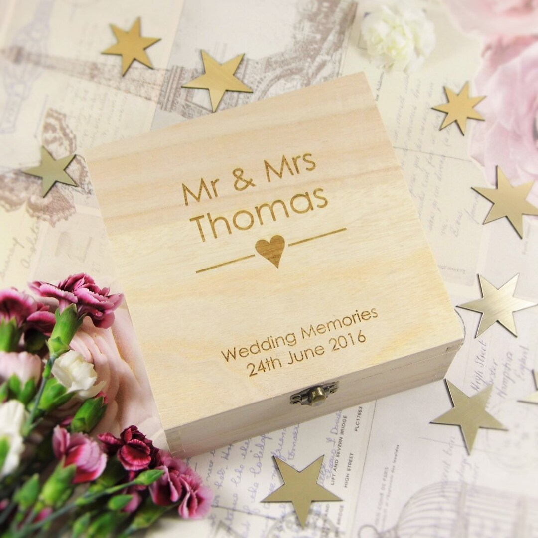 Personalised & Engraved Rustic Wedding Memories Box - Couples Box ...