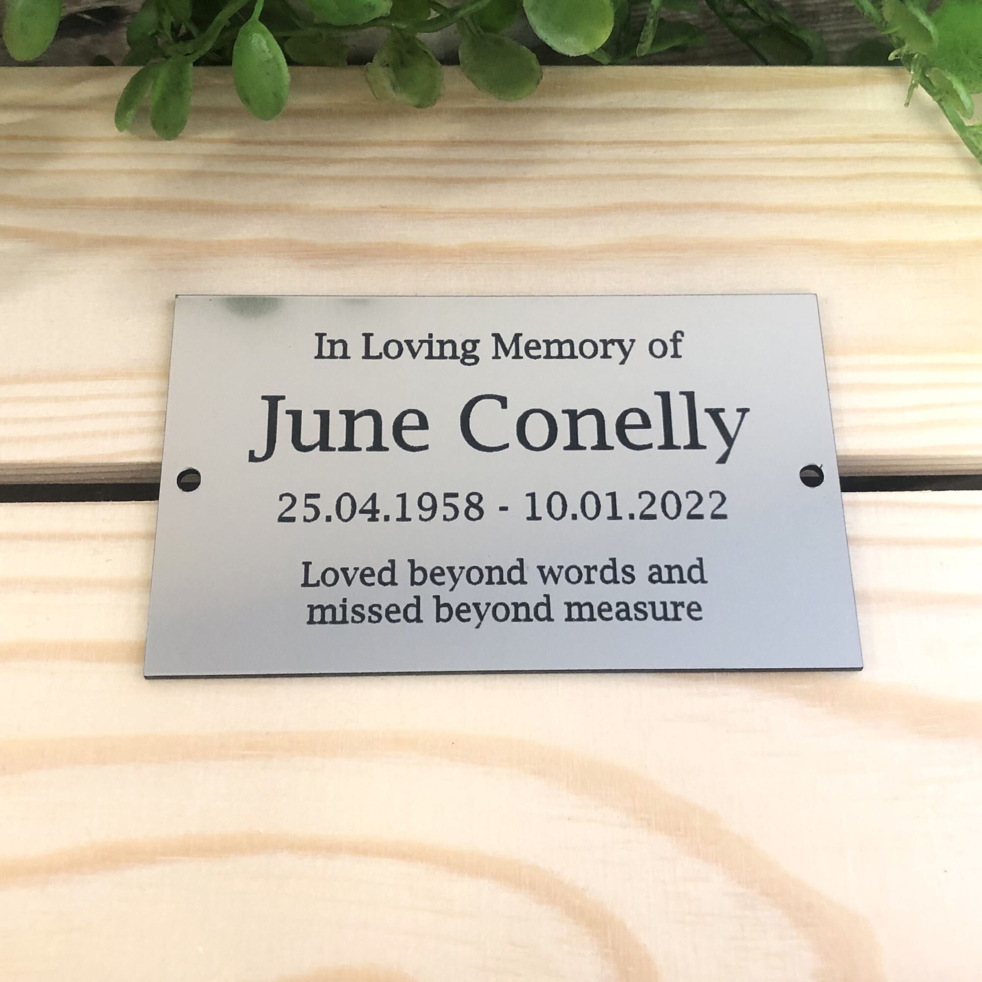 Personalised Memorial Bench Plaques - Remembrance All Weather Memorial ...