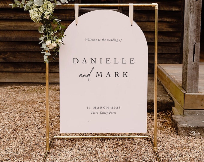 Wedding Welcome Sign A1 Arch Shape, Seating Chart Engagement Sign - Etsy