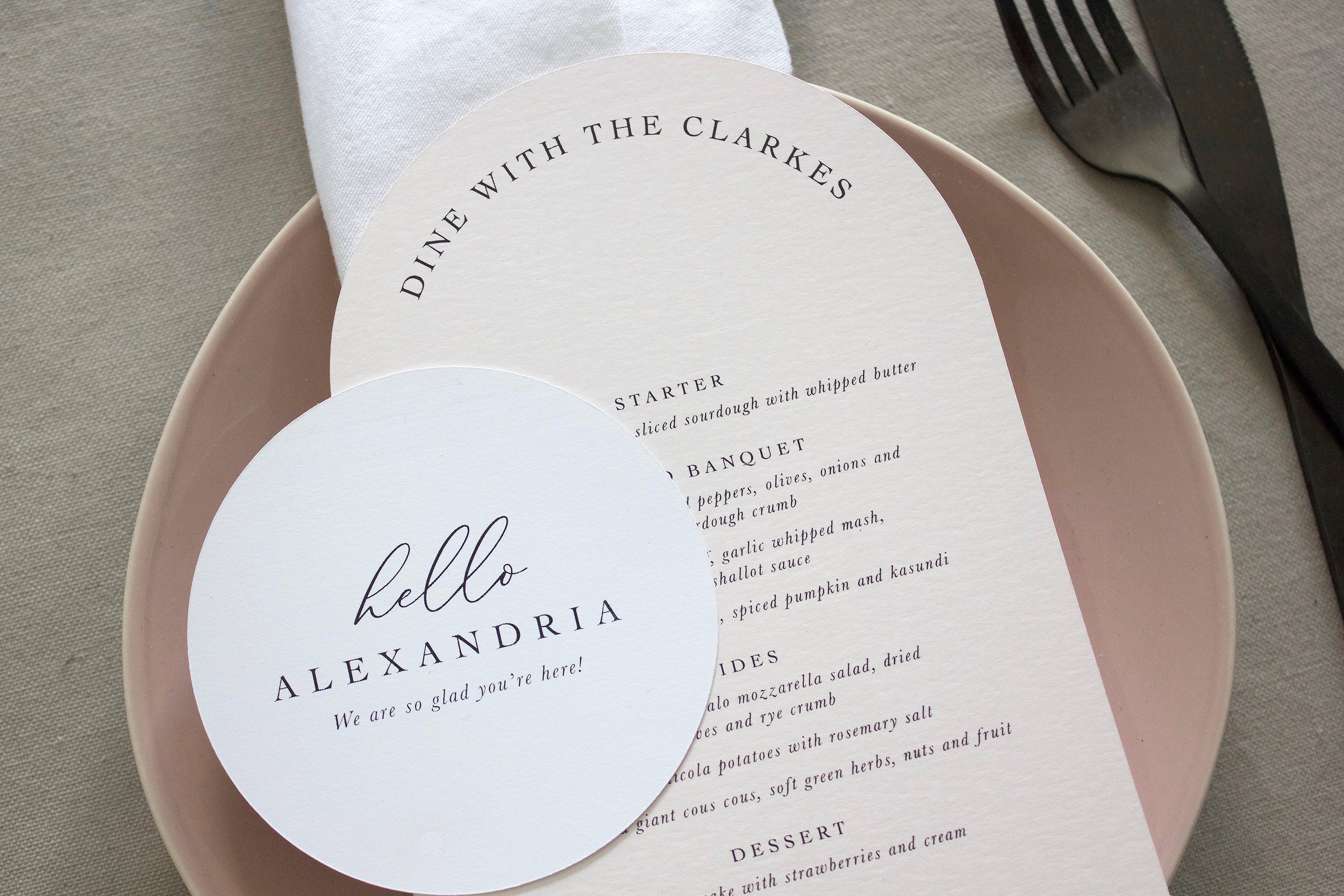 Arch Shaped Menus With Circle Place Cards, Personalised Guest Name Card ...