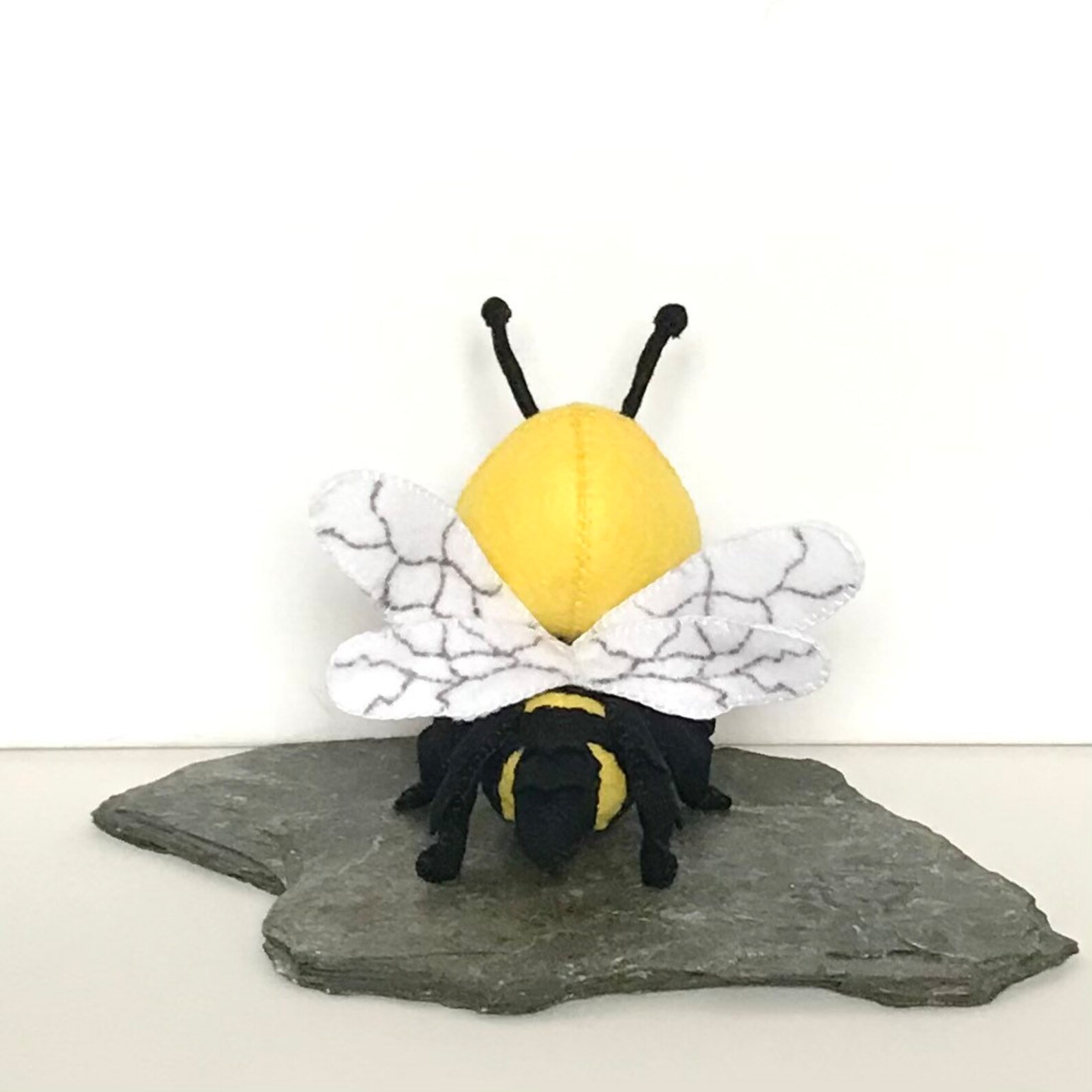Felt Bumble Bee PDF Sewing Pattern Kidsroom Decor Gift for - Etsy UK