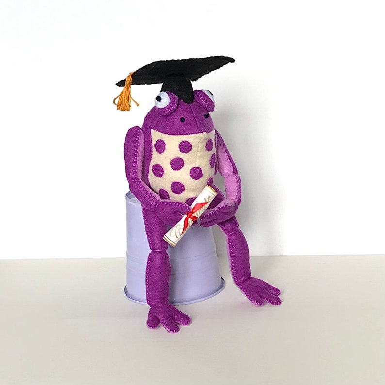 Ferdinand Frog PDF Sewing Pattern Felt Plushie Character - Etsy UK