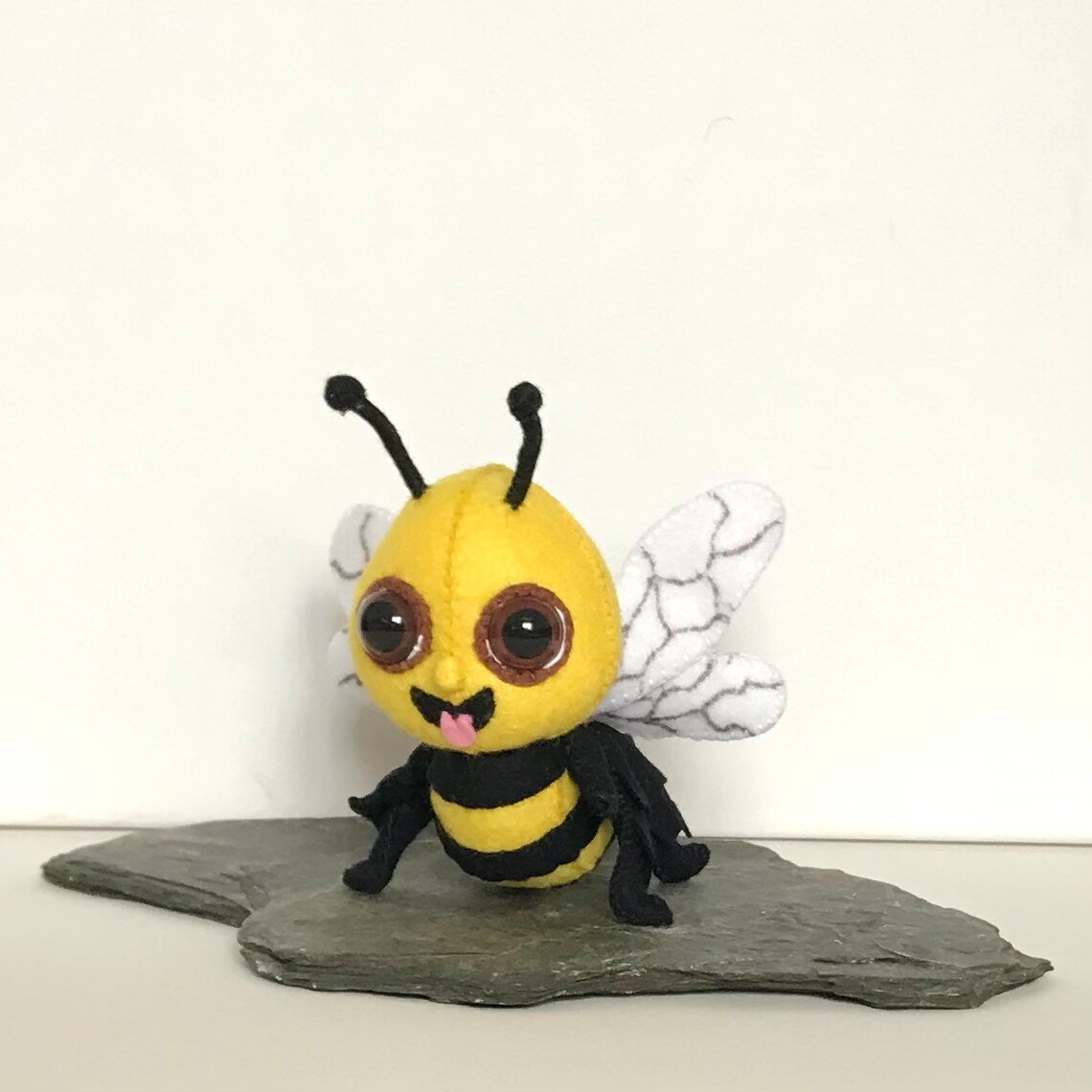 Felt Bumble Bee PDF Sewing Pattern Kidsroom Decor Gift for - Etsy UK