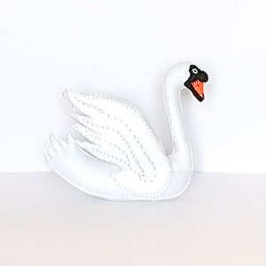 Felt Swan Sewing Pattern Tutorial Plushie Toy Decor Male - Etsy UK