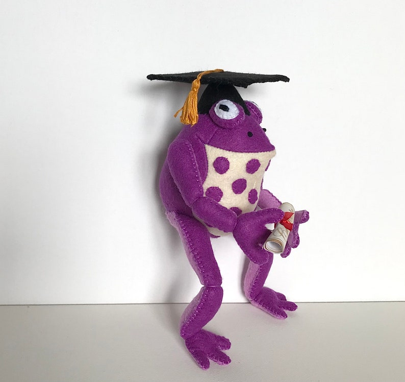 Ferdinand Frog PDF Sewing Pattern Felt Plushie Character - Etsy UK