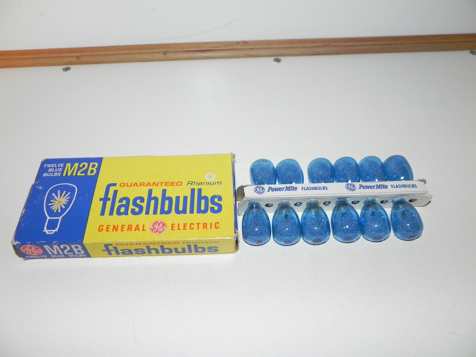 Vintage GE Flashbulbs 12 Pack M2B Blue Bulbs in Original Box - Etsy