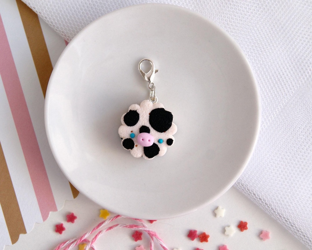 Cute Cookie Cow Charm, Kawaii Polymer Clay Food Charms, Kawaii Cow ...