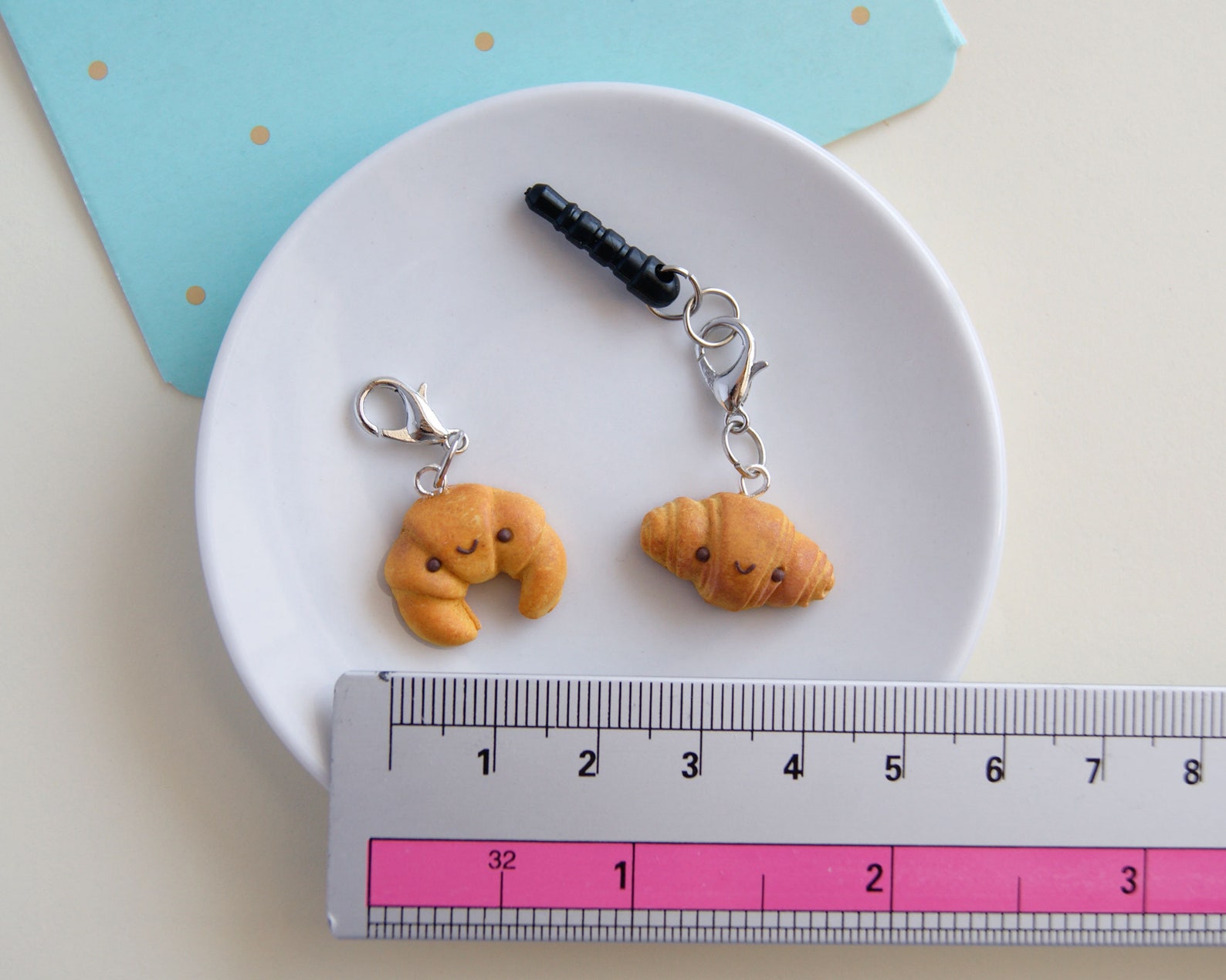 Cute Croissant Phone Plug Charms, Kawaii Food Phone Charm, Switch Plug ...