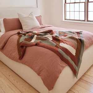 Crochet Pattern // Modular Log Cabin Crocheted Quilt Mid Century Modern ...