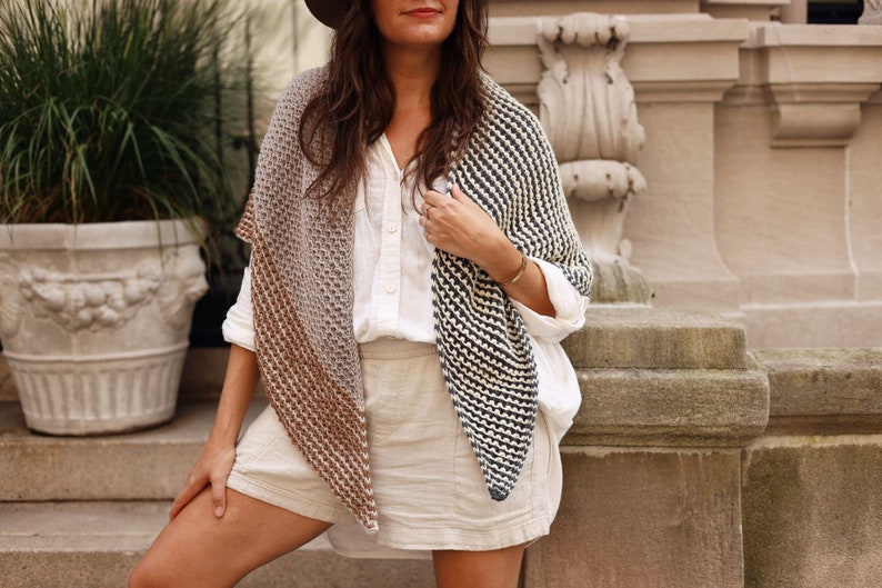 Knitting Pattern // Two Way Fade Shawl Scarf Textured Faded - Etsy