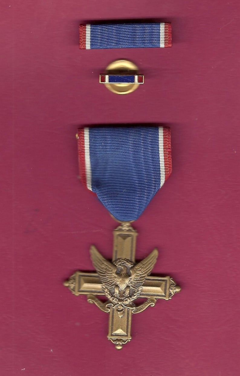 WWII WW2 US Army Distinguished Service Cross Medal With Case - Etsy