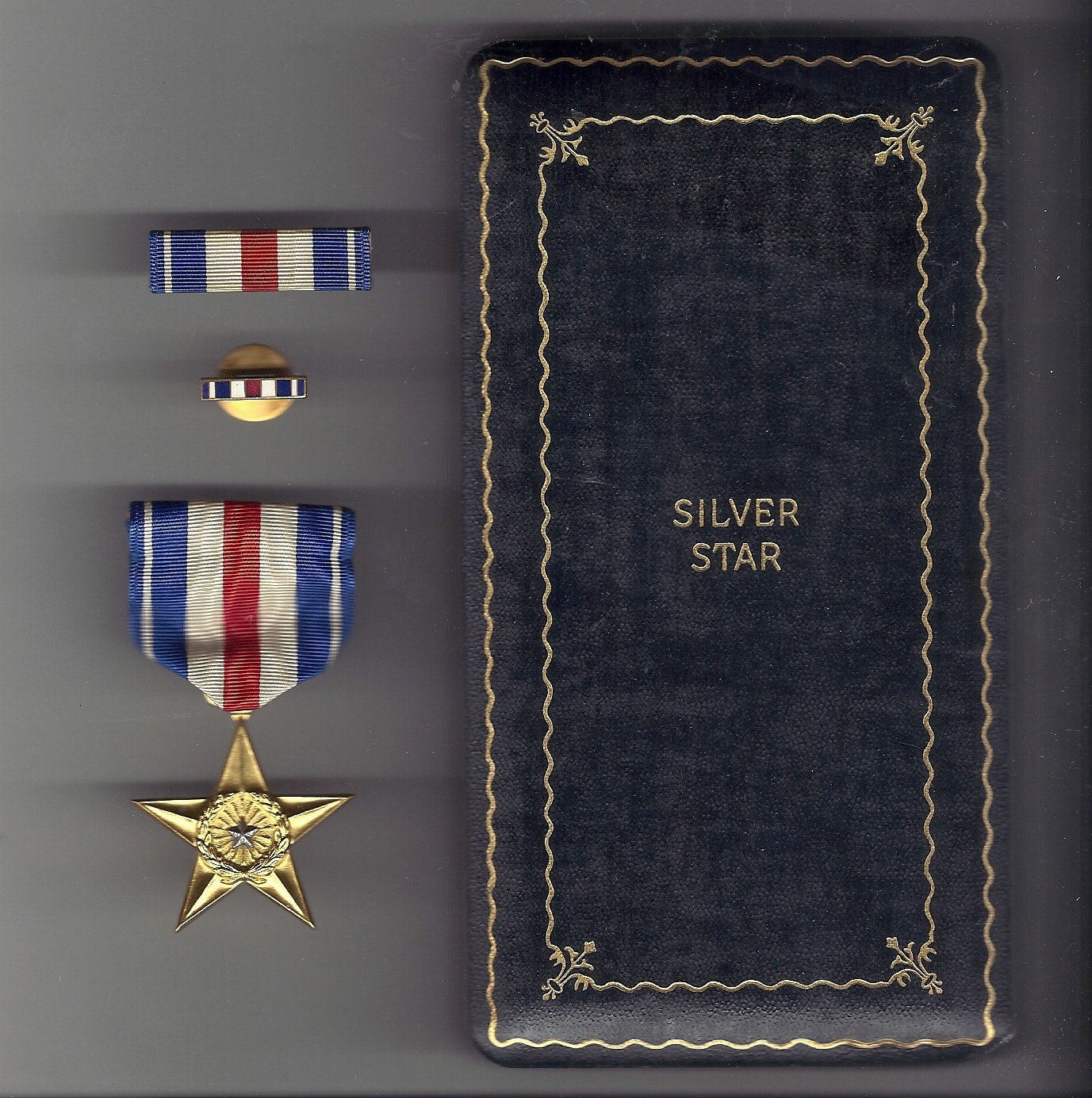 WWII WW2 US Silver Star Military Award Medal in Vintage Case W/ Ribbon ...