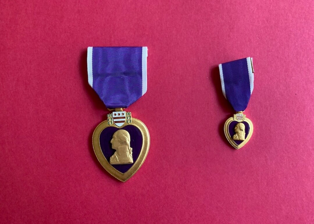 US Purple Heart Full Size Medal and Purple Heart Mini Medal Set - Etsy