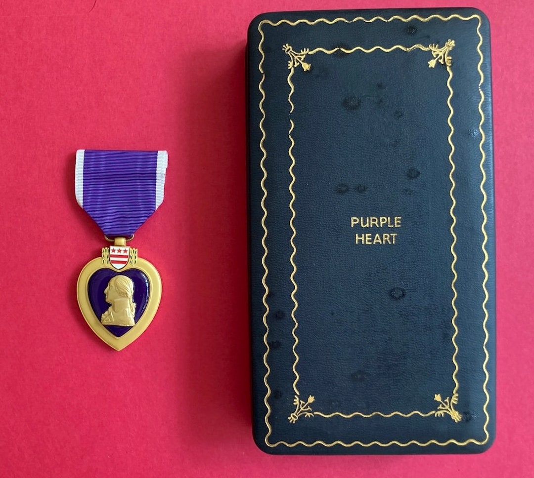US Purple Heart Medal With WW2 WWII Case - Etsy
