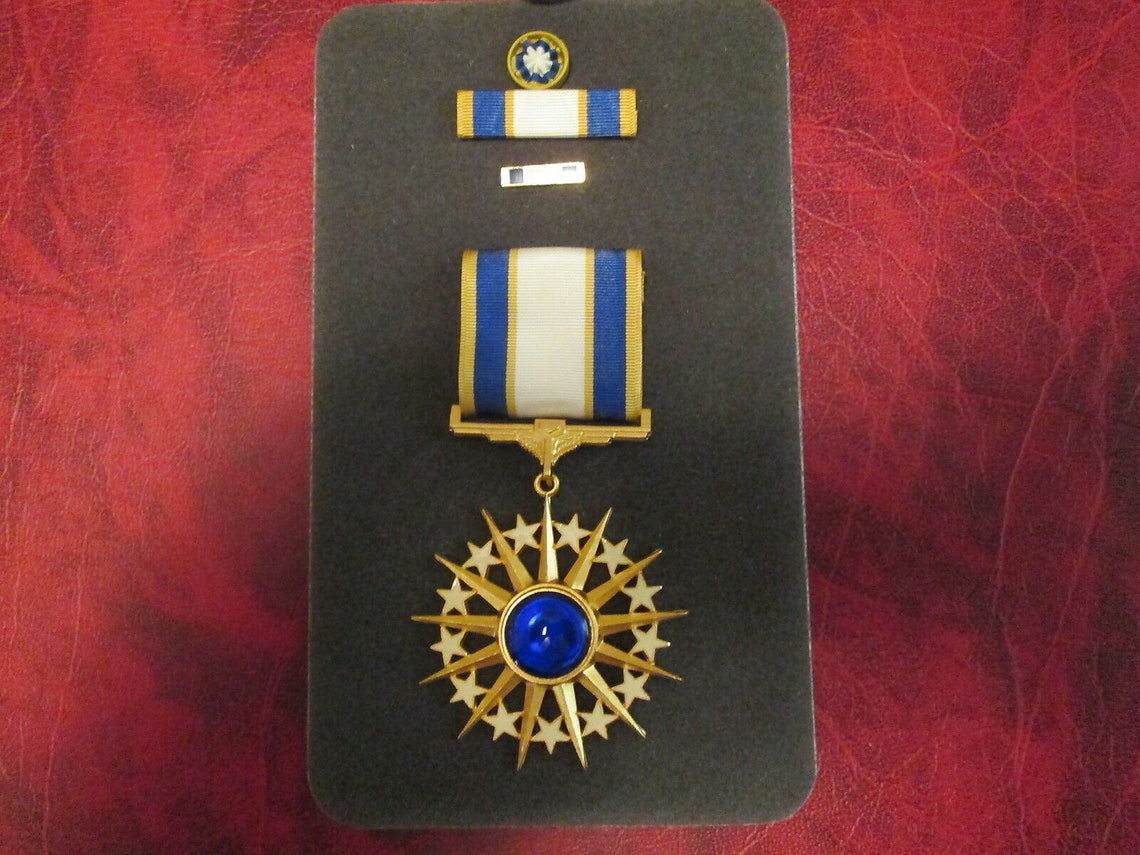 US Air Force Distinguished Service Medal With Case - Etsy