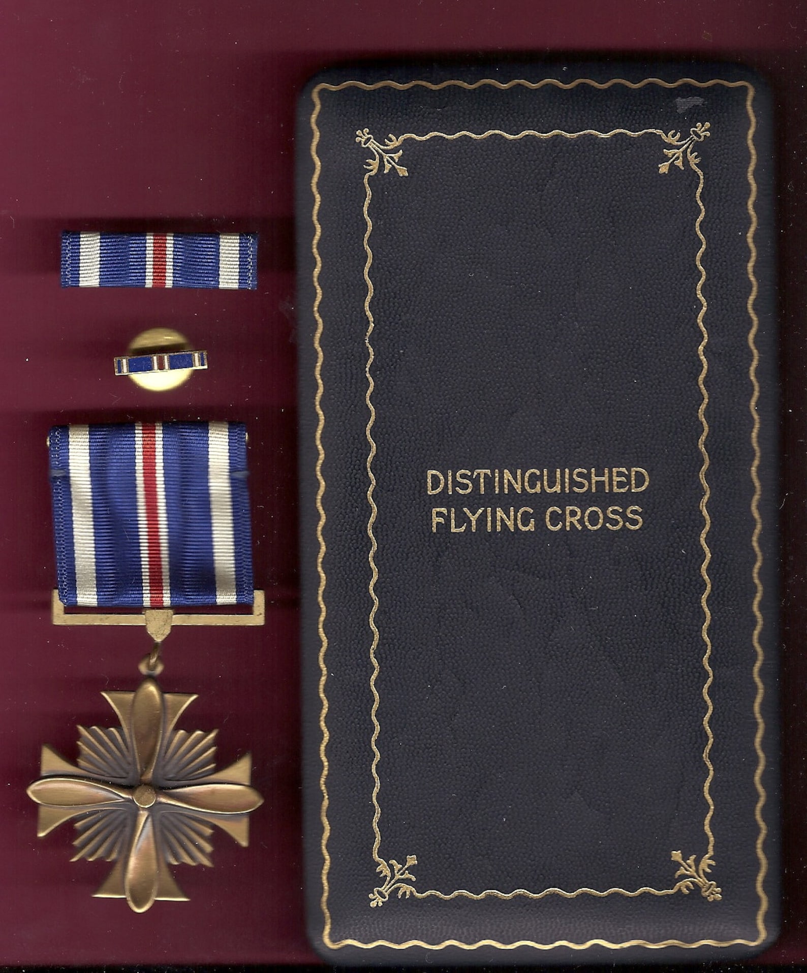 WWII WW2 US Distinguished Flying Cross Medal With Case - Etsy