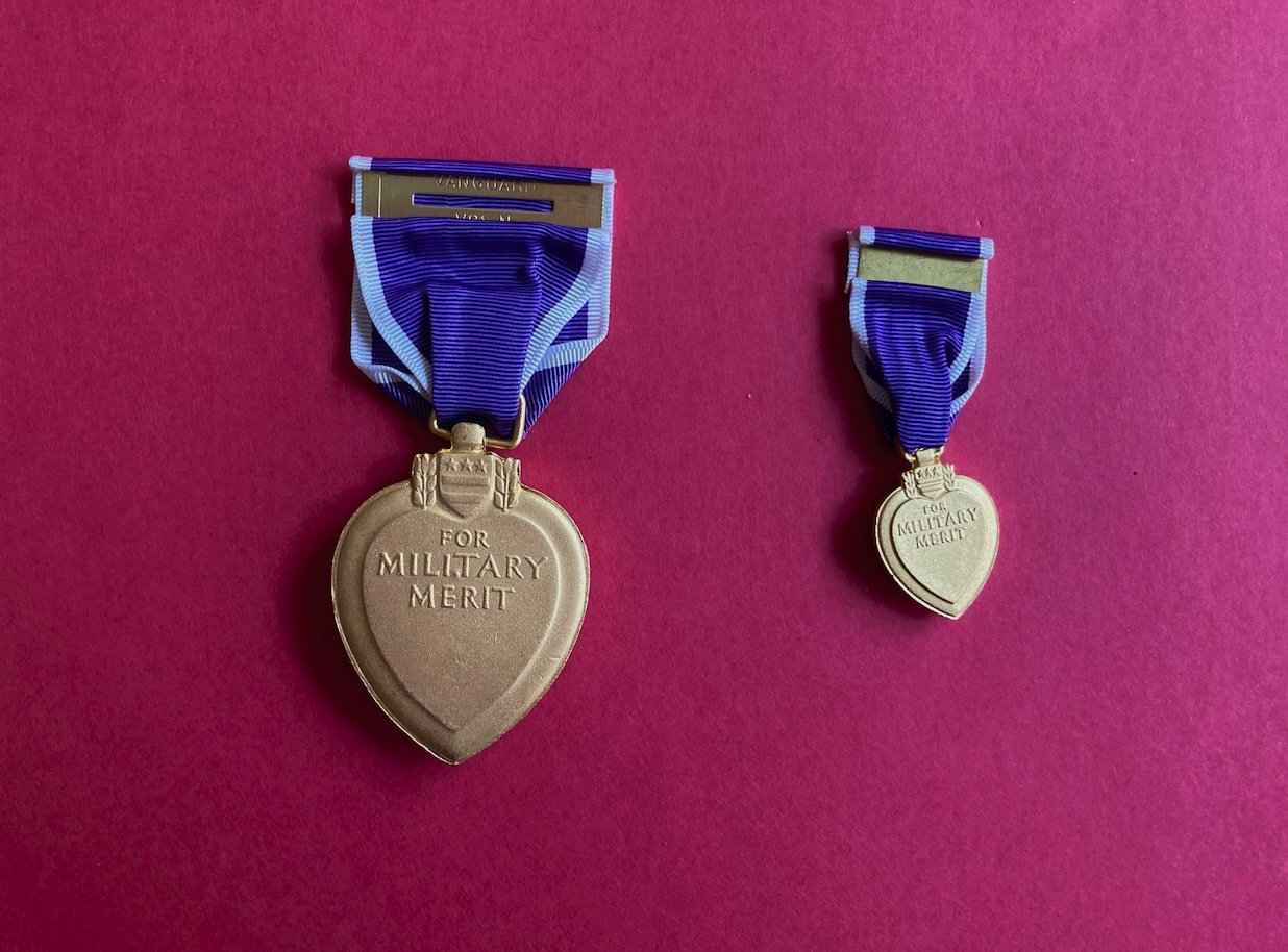 US Purple Heart Full Size Medal and Purple Heart Mini Medal Set - Etsy
