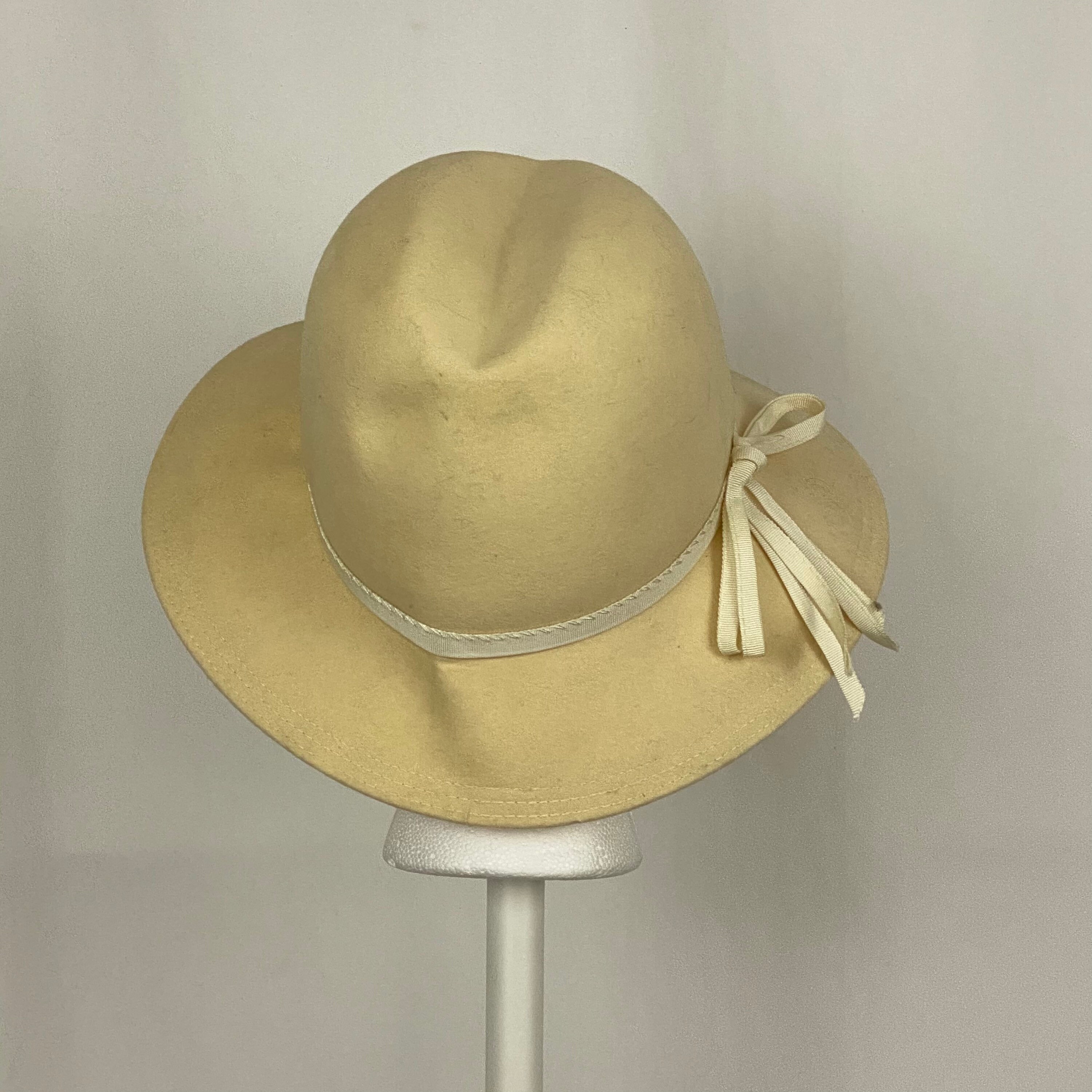 Cream Felt Fedora Small Women's Hat Seventies Bow Accent | Etsy