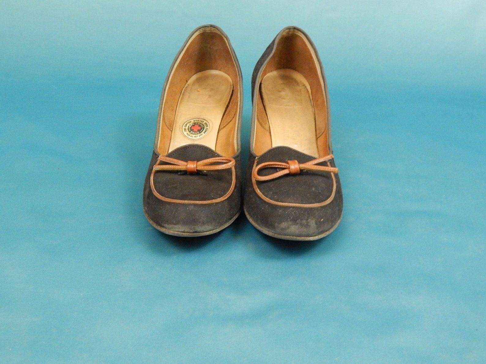 Brown Suede 40's Pumps 7.5 AA Narrow Dark Brown Rounded Toe Shoes ...