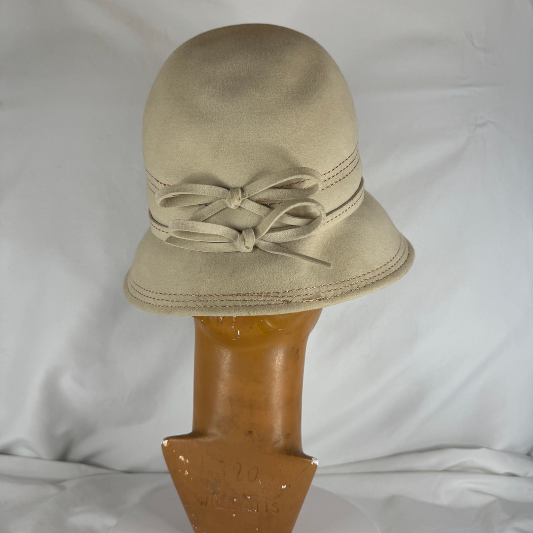 Tan Mod Bucket Hat Small Mod Felt Beige Khaki Sixties Hat Bow Top ...