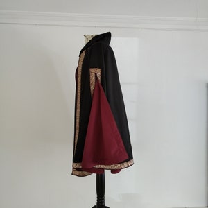 Dueling Cape, Rapier and Sword Cape Made of Black Twill With Trims ...