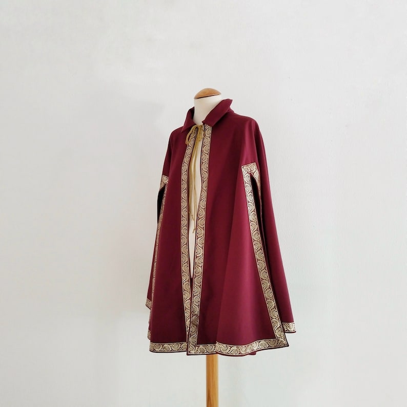 Rapier and Sword Fencing Cape Made of Maroon Twill, Decorated With ...