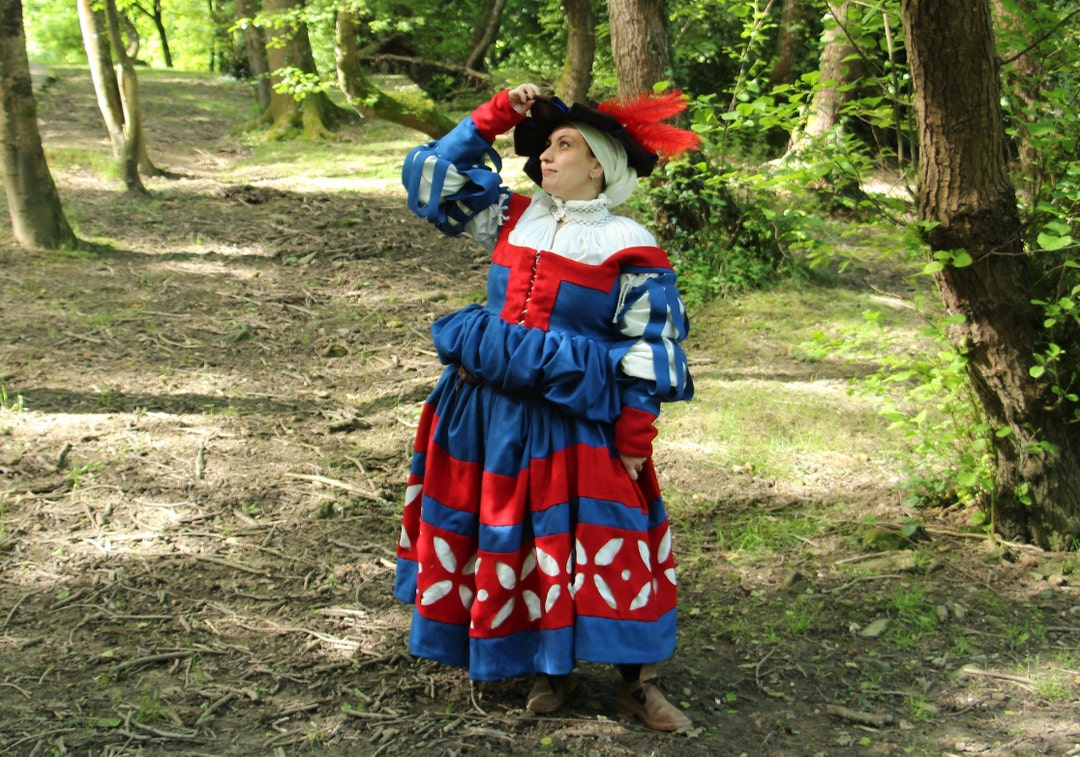 Trossfrau Kampfrau Dress, Women's Landsknecht Costume for LARP and ...
