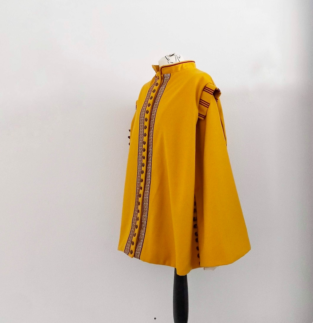 Musketeer Yellow Cloak, Tabard or Cape Made of Wool. Cape for LARP and ...