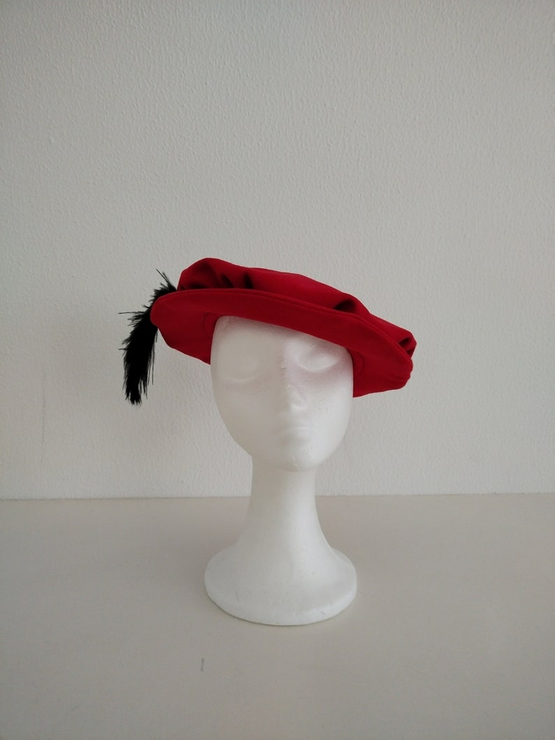 Renaissance Cap, Tudor Red Woolen Hat Adorned With a Black Feather ...