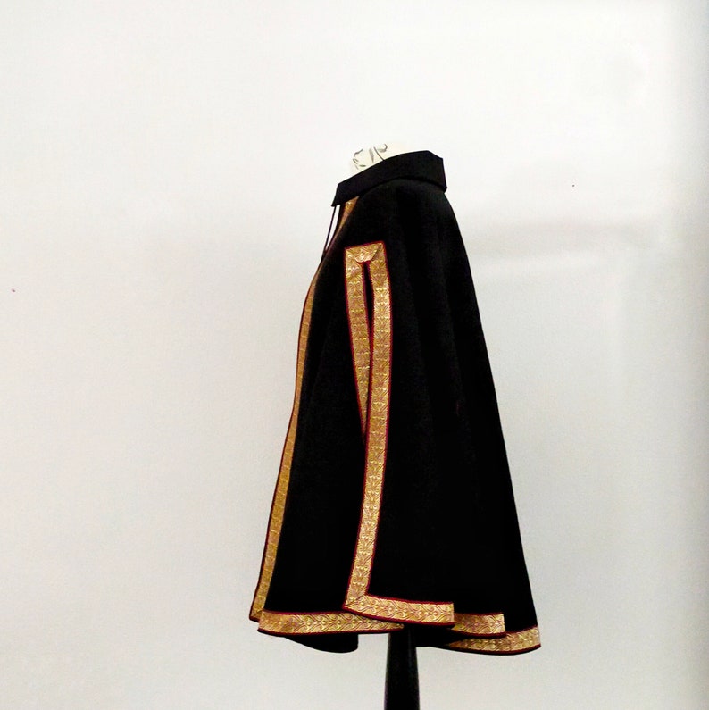 Fencing Cape, Rapier and Sword Cape Made of Black Twill, Decorated With ...