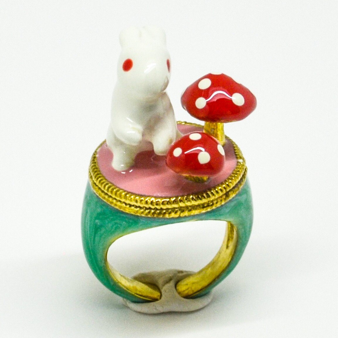 Emerald Wild Rabbit Ring - Etsy UK