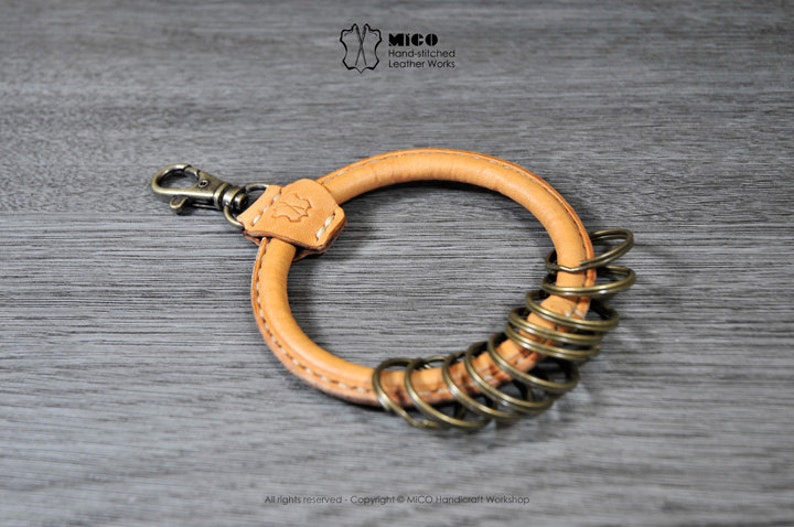 Big Circle Leather Key Ring Holder - Etsy