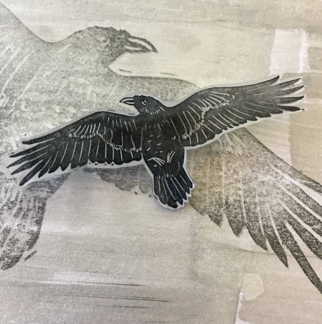 Hand Printed Raven Brooch / Badge - Etsy