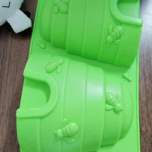 Honeycomb Ice Mold - Etsy