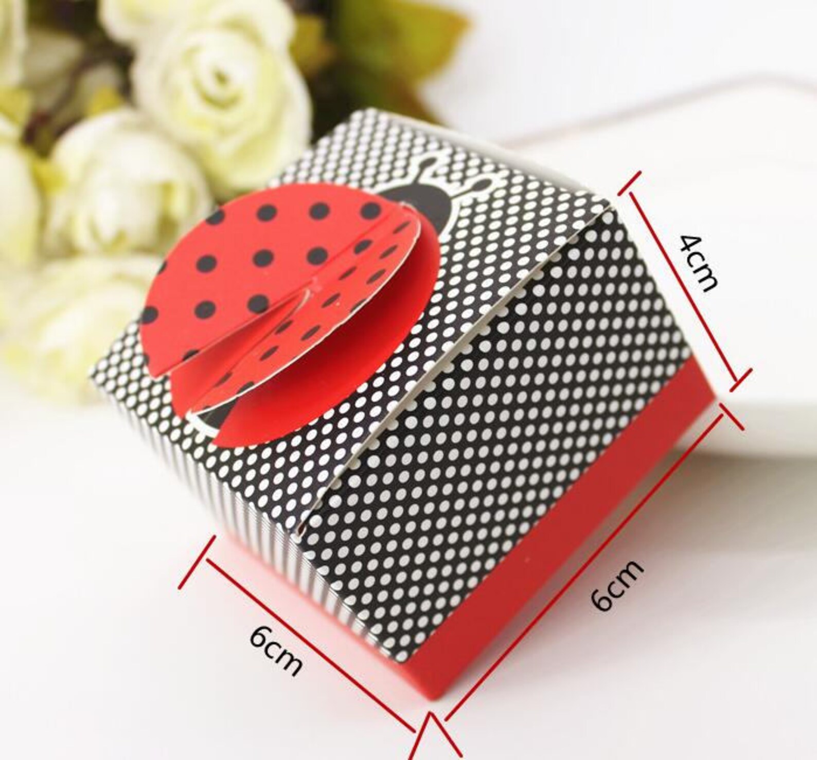 50-100pcs Cartoon Cute Ladybug Pattern Beetle Wedding Favors Candy Box ...