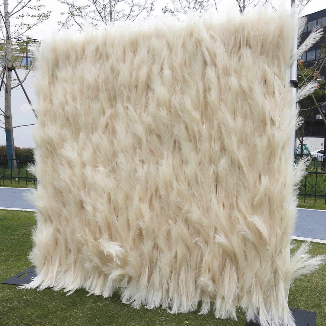 Artifical Simulated Reed Wall Puwei Pampas Grass Wall for Event Salon ...
