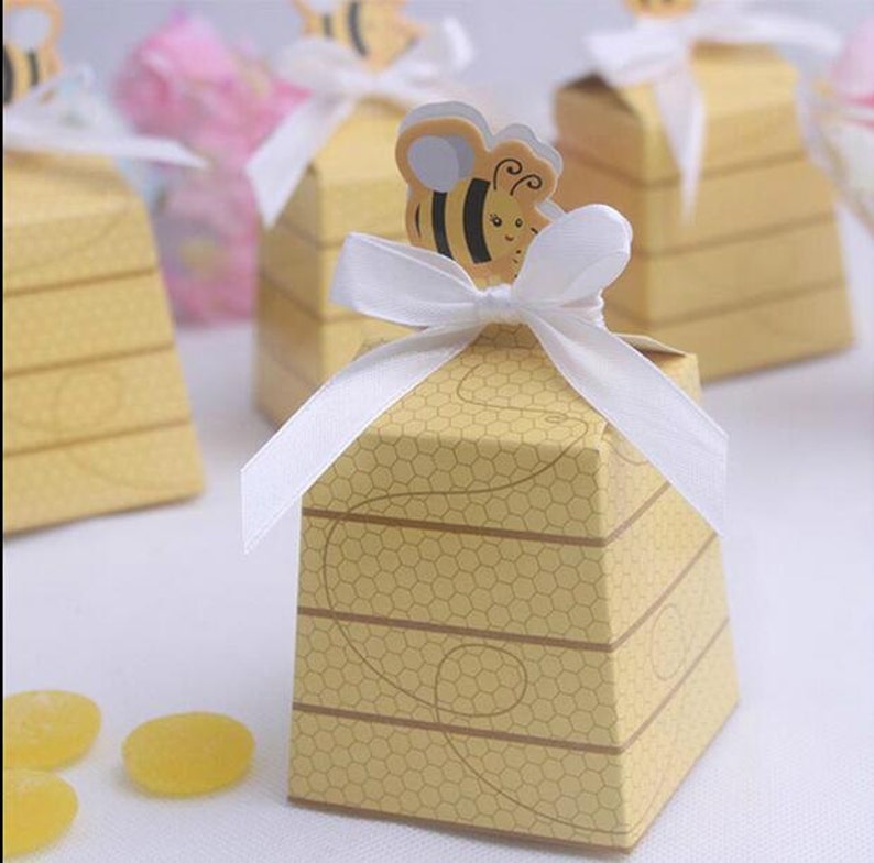 50 Pcs Intresting Honeycomb Bee Nest Shape Paper Box Wedding Favor ...