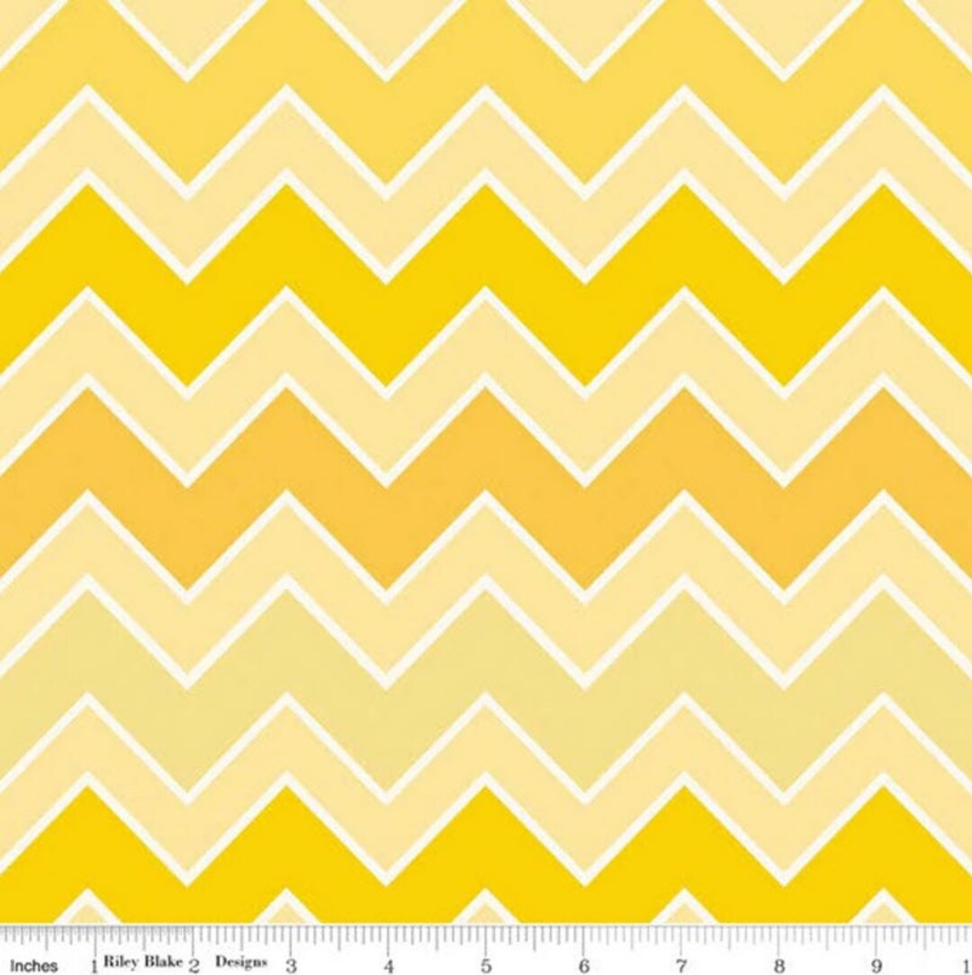 Shaded Chevron - Medium Chevron in Sunrays - Yellow Tonal Cotton Quilt ...
