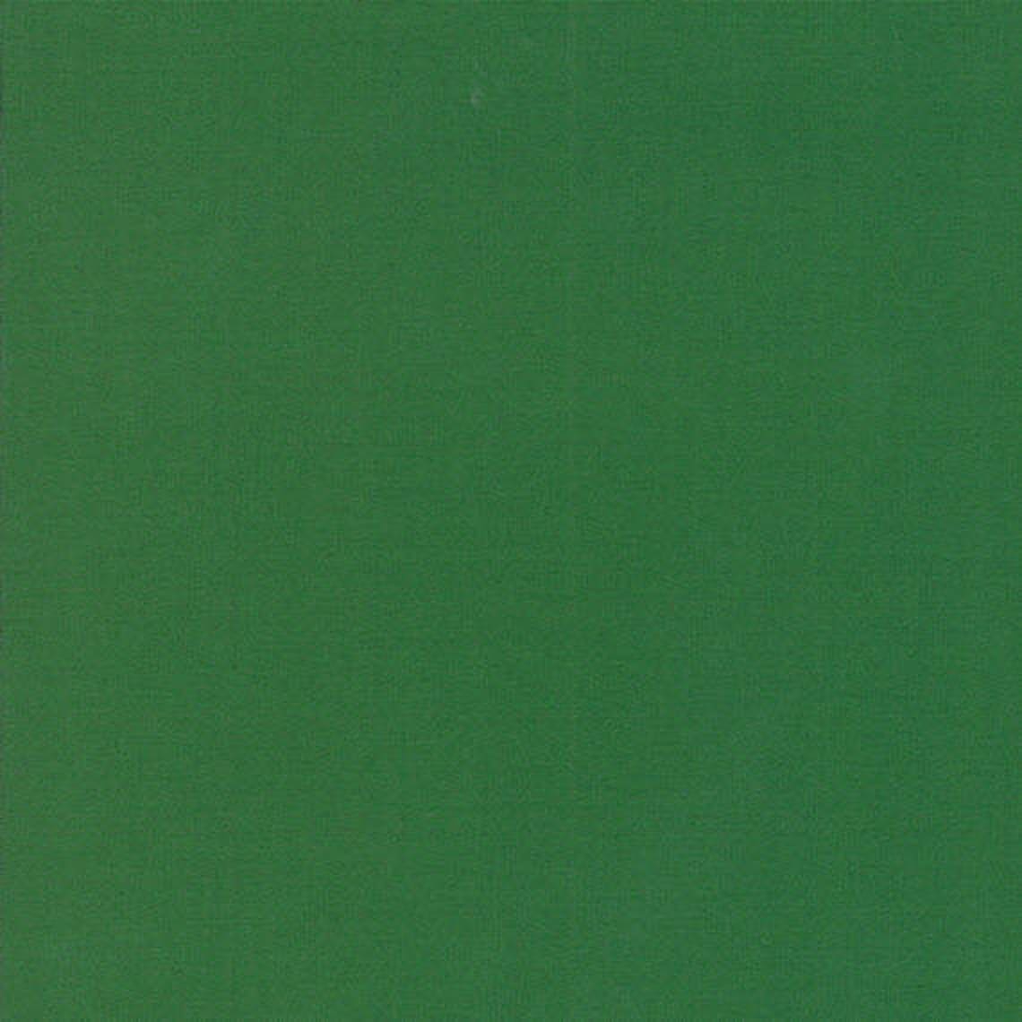 BELLA SOLIDS - Emerald Green - Solid Blender Cotton Quilt Fabric - From ...