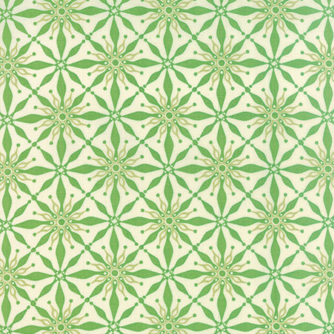 23" Remnant SOLSTICE - Polaris in Laurel Green - Geometric Stars Winter ...