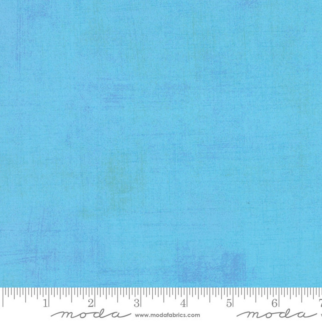 GRUNGE BASICS - Sky - Texture Blender in Light Blue - Cotton Quilt ...