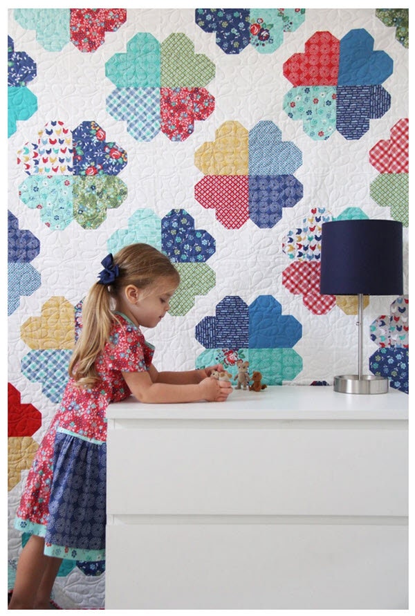 CLOVER Quilt Pattern 194 by Cluck Cluck Sew 4 Sizes - Etsy