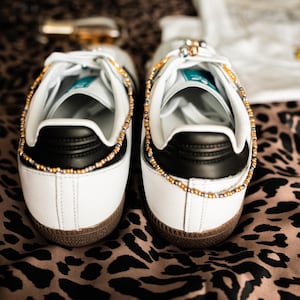 Set of Shoelace Charms and Beaded Shoe Chain for Sneakers, Shoe Beads ...