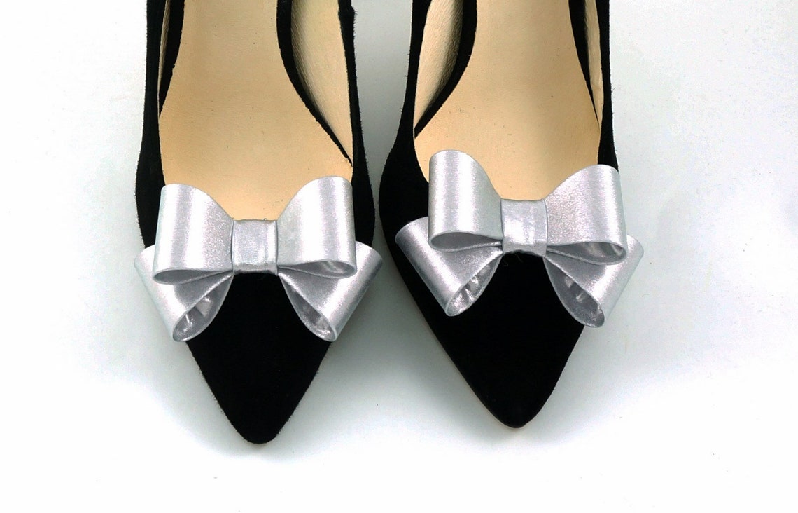 Metallic Fabric Silver Shoe Bows for Bridal Sandals, Silver Wedding ...