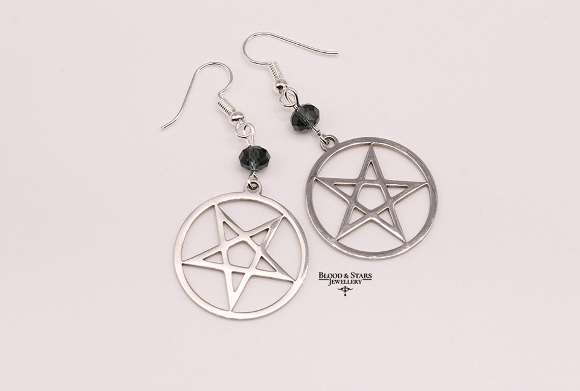 Gothic Satanic Sigil Lucifer Satan Hexagram Lilith Inverted Pentagram ...