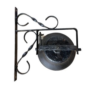 Vintage Cast Iron Dinner Bell - Large Heavy Duty Wall, Post Mount ...