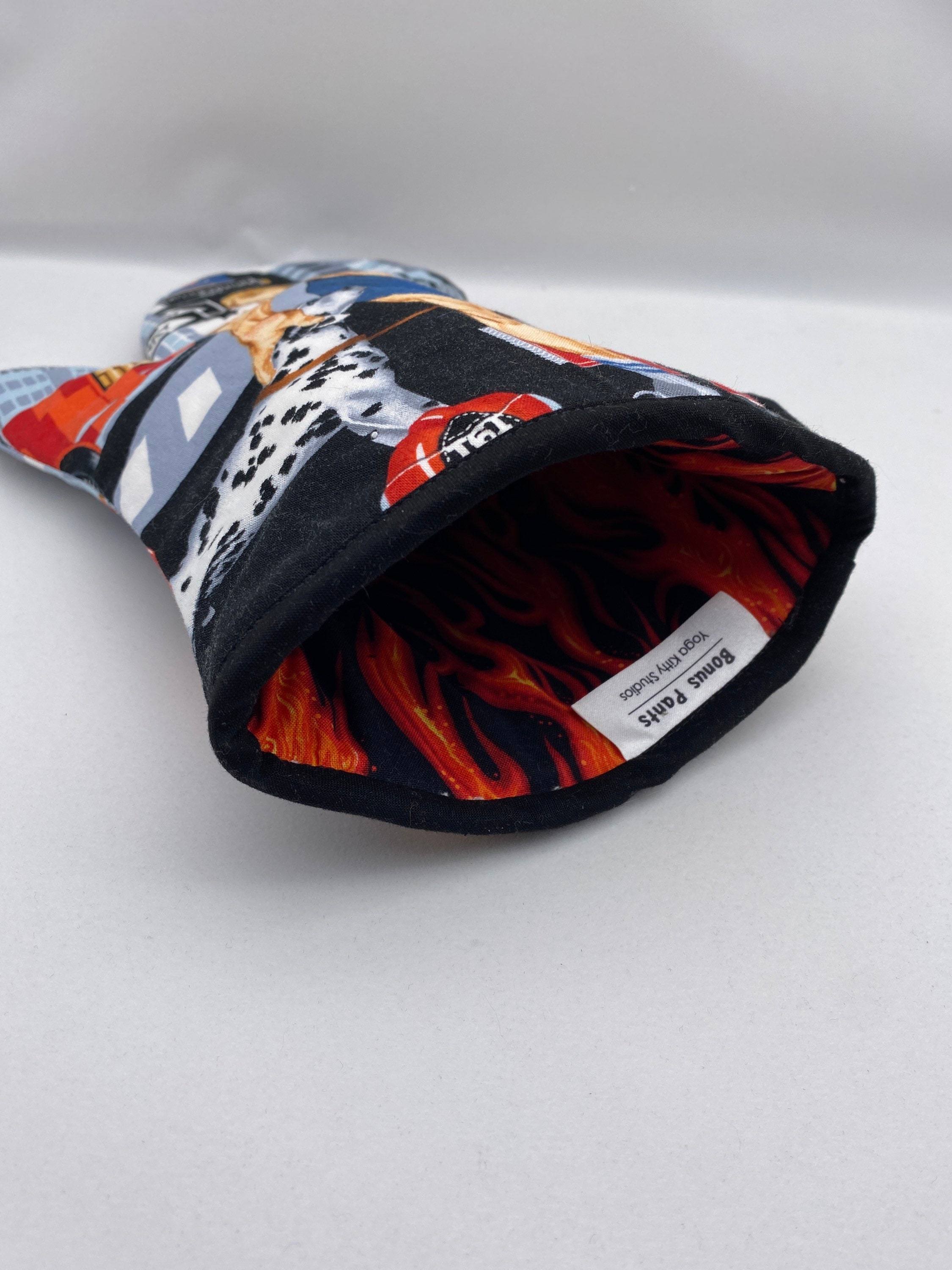 Oven Mitt SEXY HUNKY FIREMEN, Firefighters, Beefcake, Chippendales ...