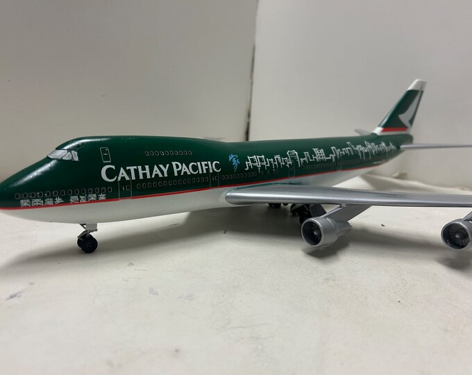 747 Airliner- Cathay Pacific- Plastic Scale Model Airplane- - 1/144 ...