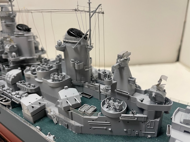 USS Missouri BB-63 Warship Model --detailed Scale Model- 1/350 Scale - Etsy