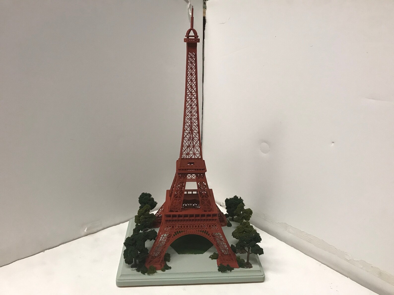 Eiffel Tower- Paris Landmark -- Detailed Plastic Scale Model- 1/650 ...